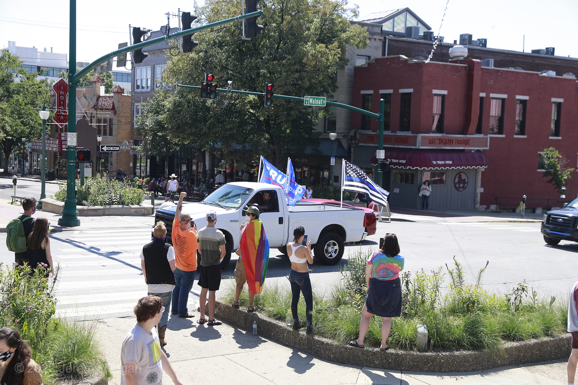 “Defend the Police” caravan rolls through Bloomington Saturday - The ...